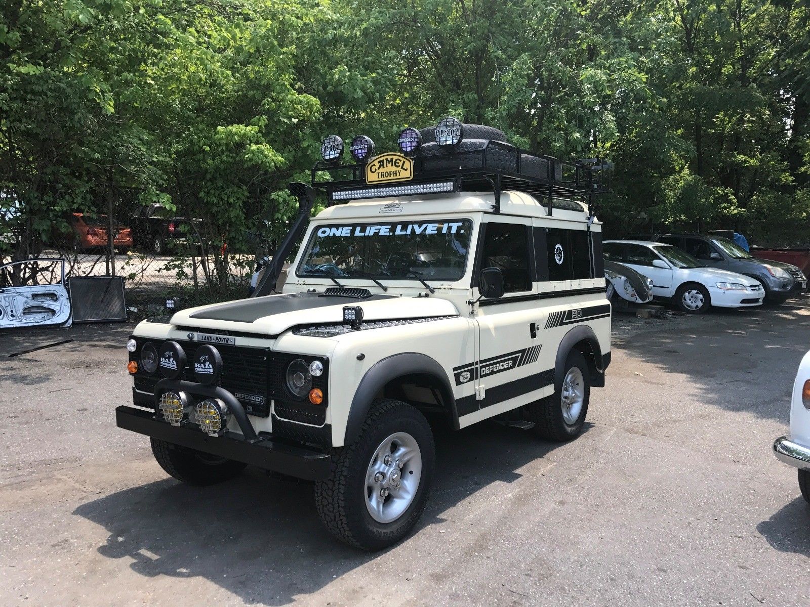 restored 1982 Land Rover Defender Santana offroad for sale