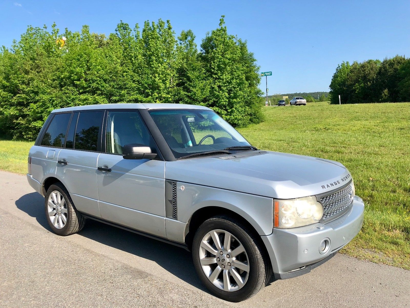 Excellent condition 2007 Land Rover Range Rover Supercharged offroad ...