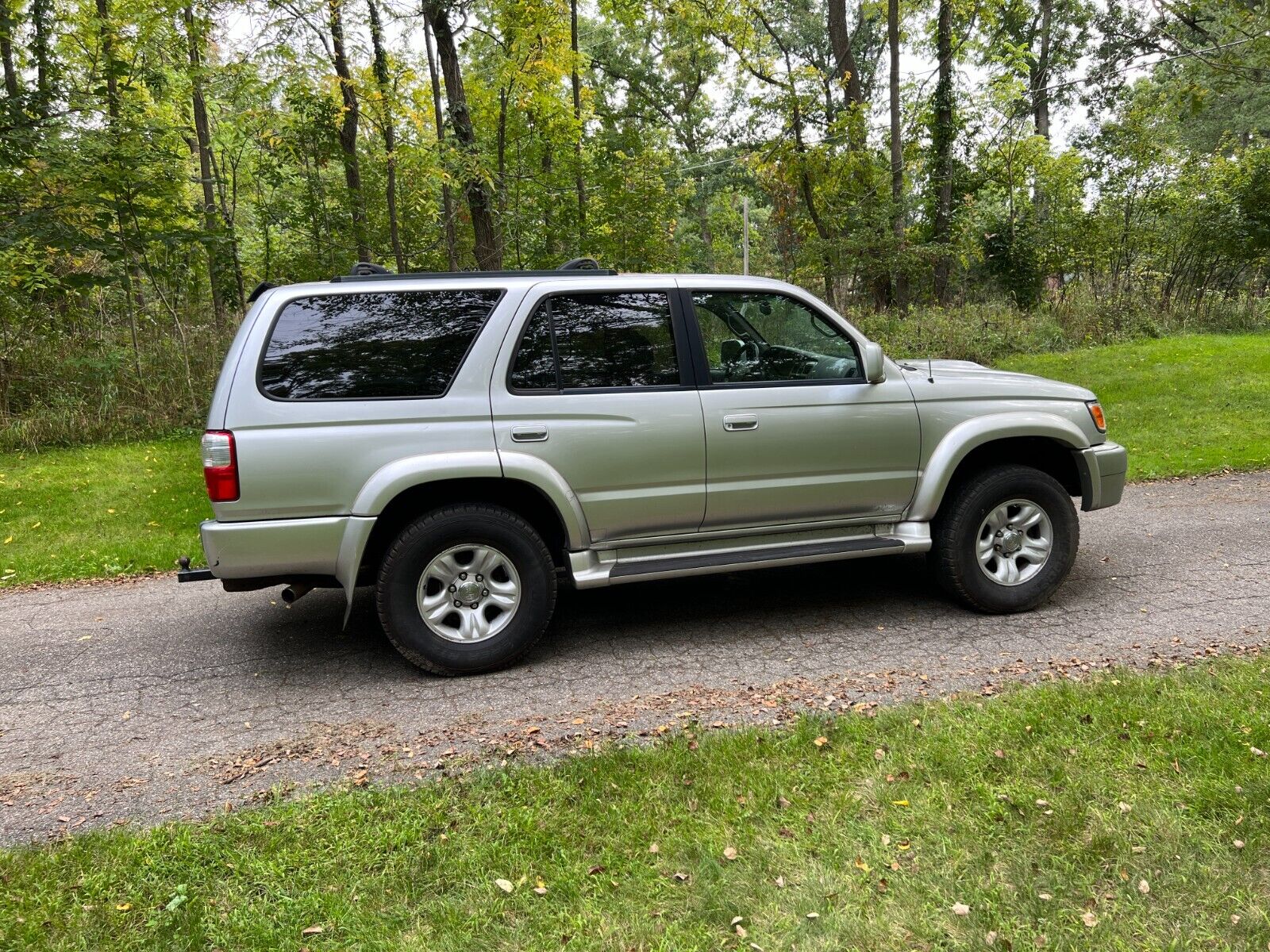 2001 Toyota 4runner SR5 offroad [small blemishes] for sale
